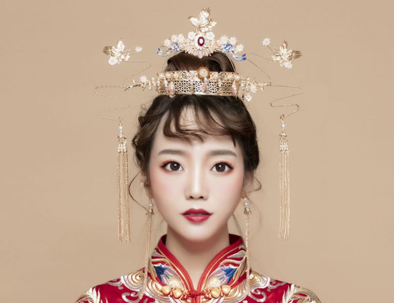 VINTAGE AND ELEGANT CHINESE BRIDAL TIARA IS FULL OF ELEGANCE - Page 27 ...