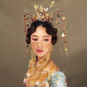 VINTAGE AND ELEGANT CHINESE BRIDAL TIARA IS FULL OF ELEGANCE - Page 20 ...